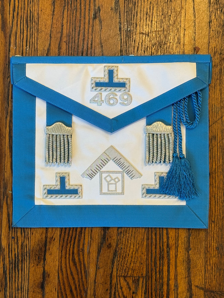 Pennsylvania Regulation Past Master's Embroidered Apron – The Craftsman ...