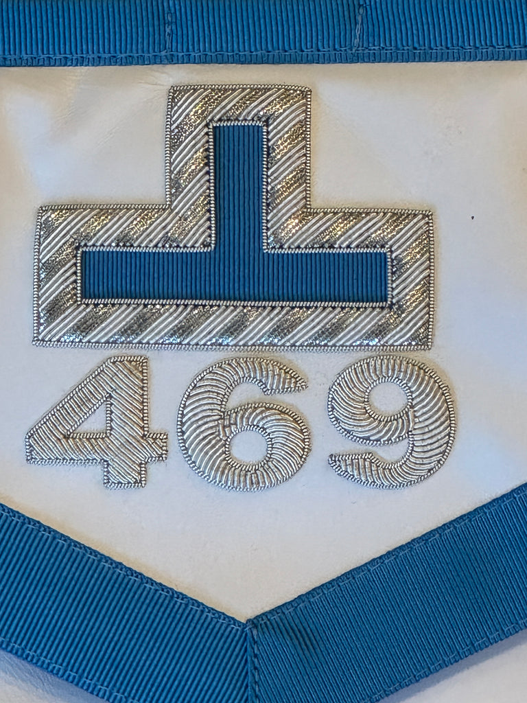 Pennsylvania Regulation Past Master's Embroidered Apron – The Craftsman ...