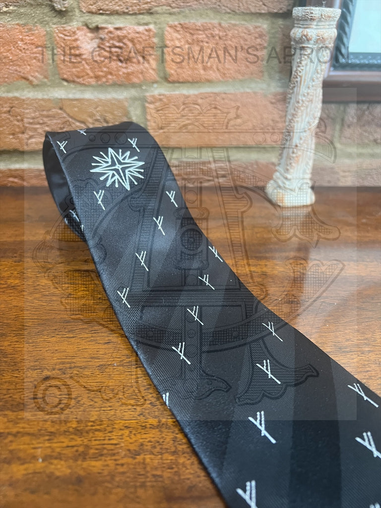 The Johnson Necktie – The Craftsman's Apron