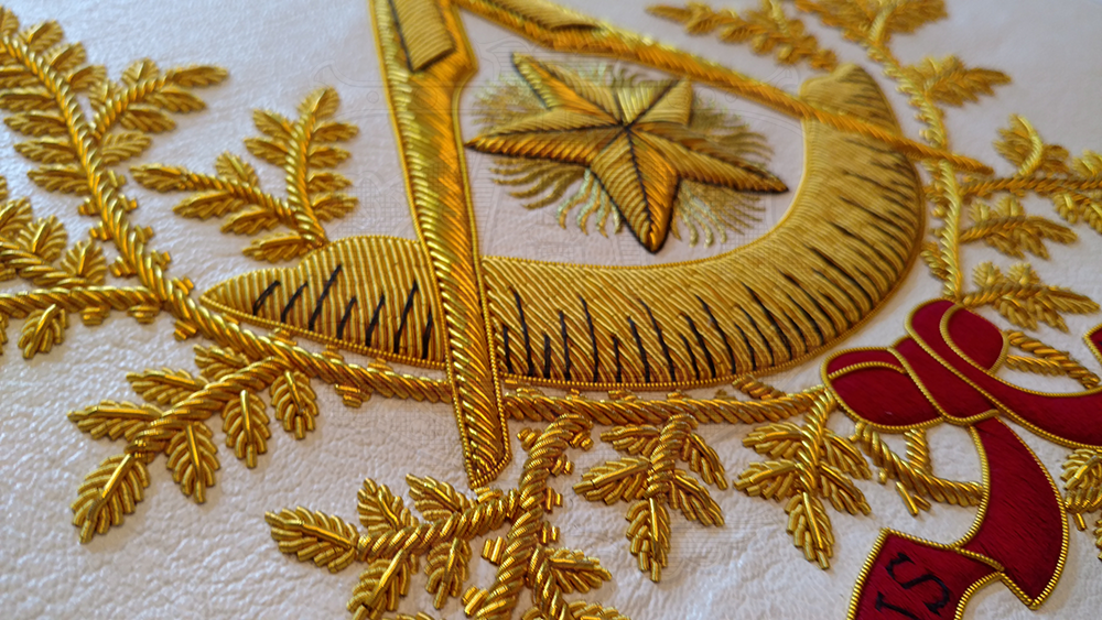 "The Bizzack" Past Master Apron – The Craftsman's Apron