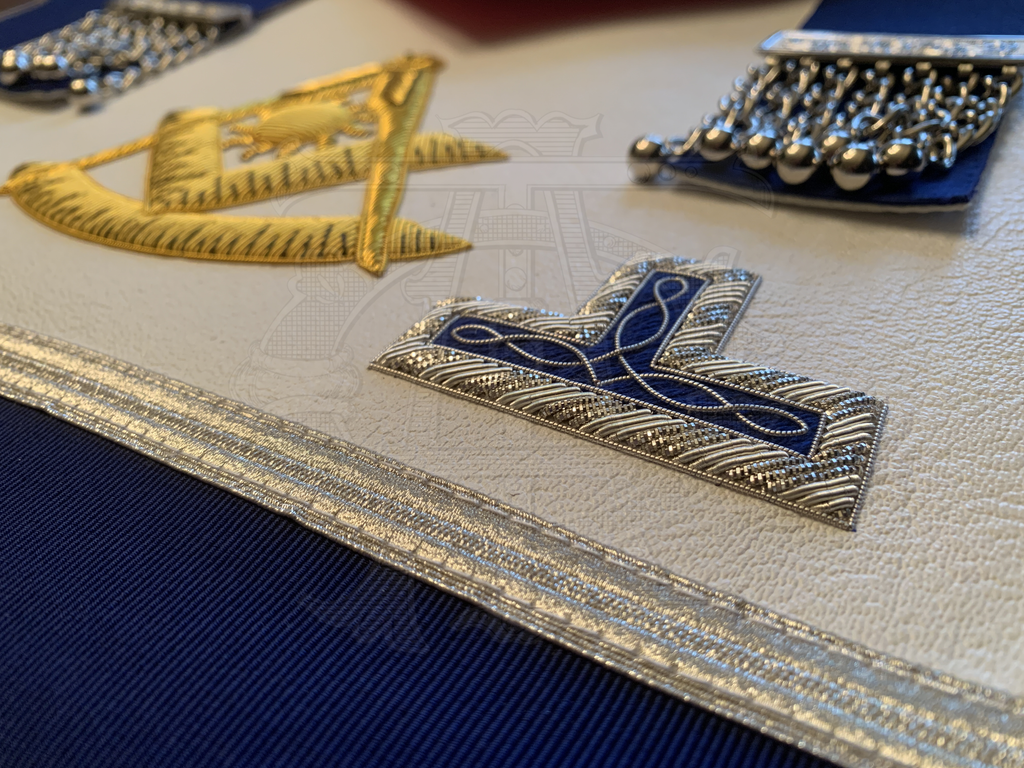 Massachusetts Regulation Past Master's Embroidered Apron – The ...